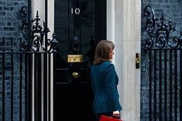 Badenoch goads Starmer in bruising welfare confrontation - London ...