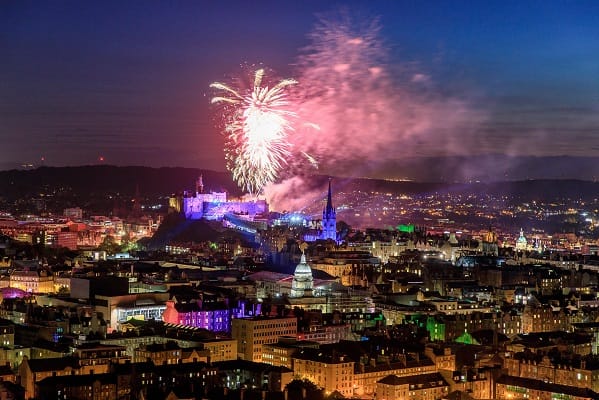 Motorists issued urgent legal warning ahead of bonfire night - London ...