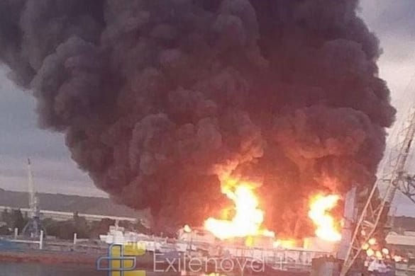 Explosions rock Kerch sea port as Kyiv has just kicked in Putin's front ...