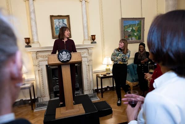 Chancellor's Spring Statement has bond investors on red alert - London ...