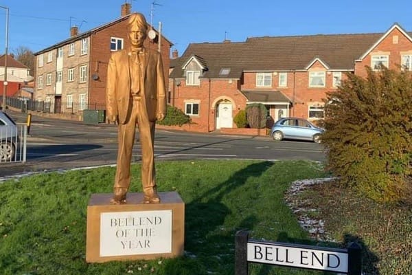 Vladimir Putin is officially crowned ‘Bellend of the year’ as a ...