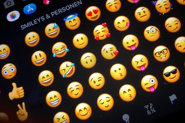 Meaning of Emojis: A detailed guide by Moji Edit - London Business News ...