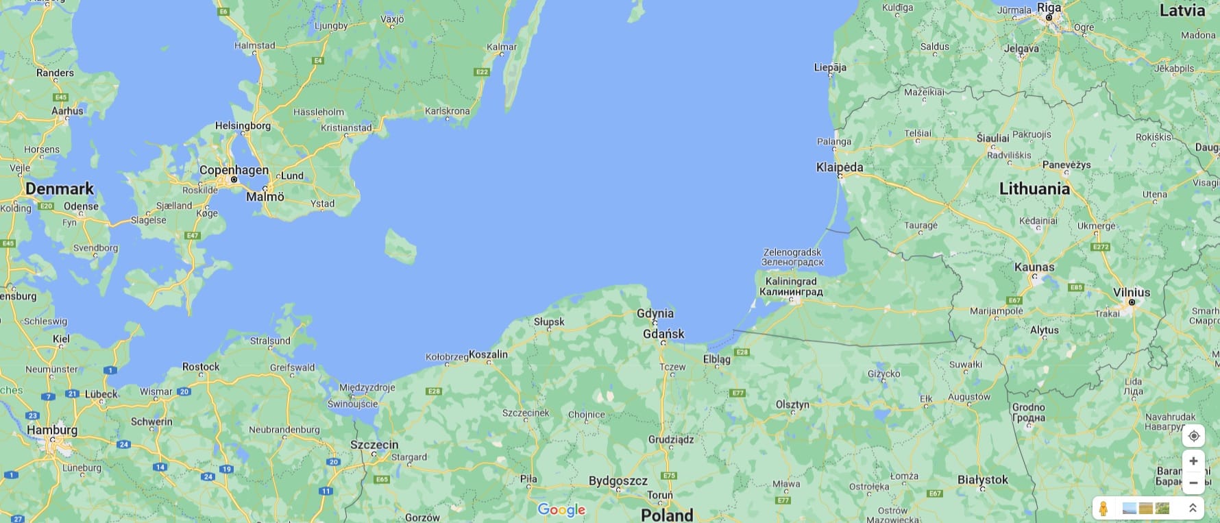 Russia staged military drills in Kaliningrad which borders Poland and ...