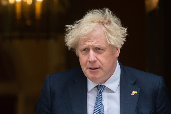Boris ‘booed’ at London restaurant then ‘flicked his finger at ...